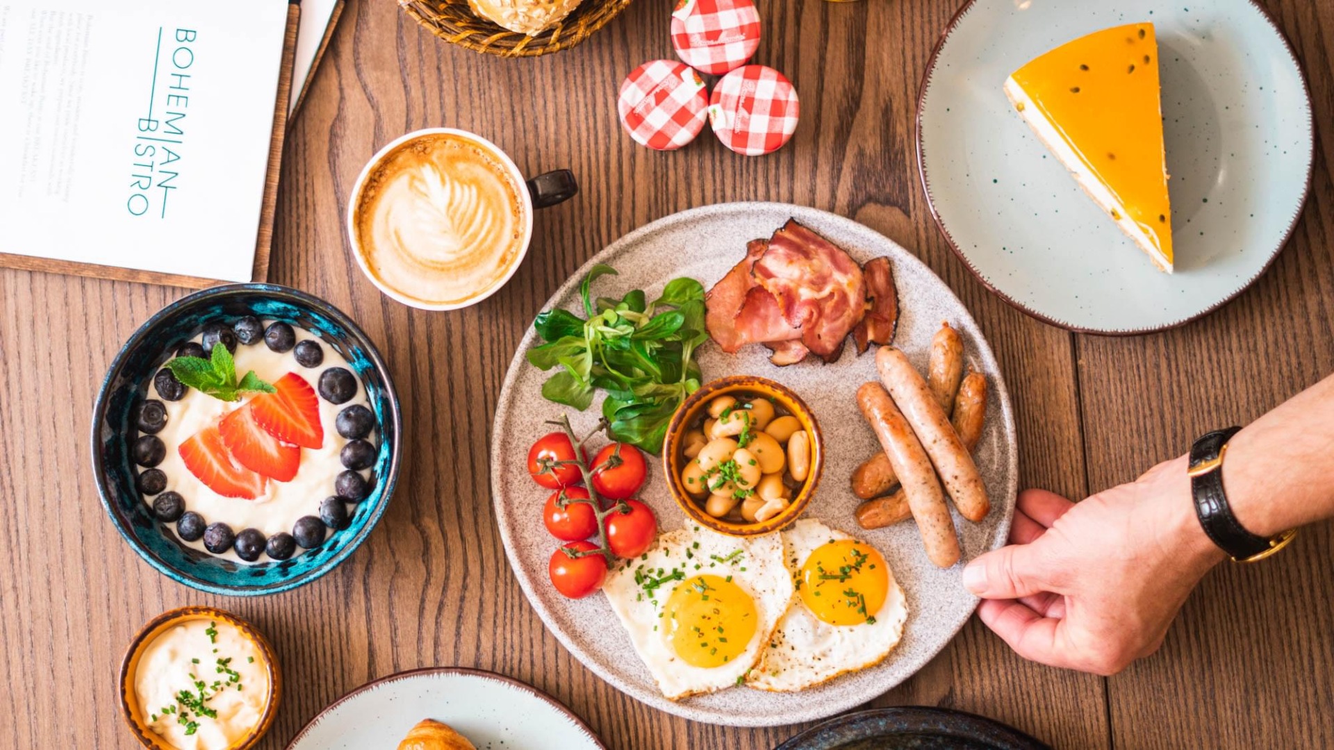Bohemian Bistro | All day Breakfast | Asten Hotels